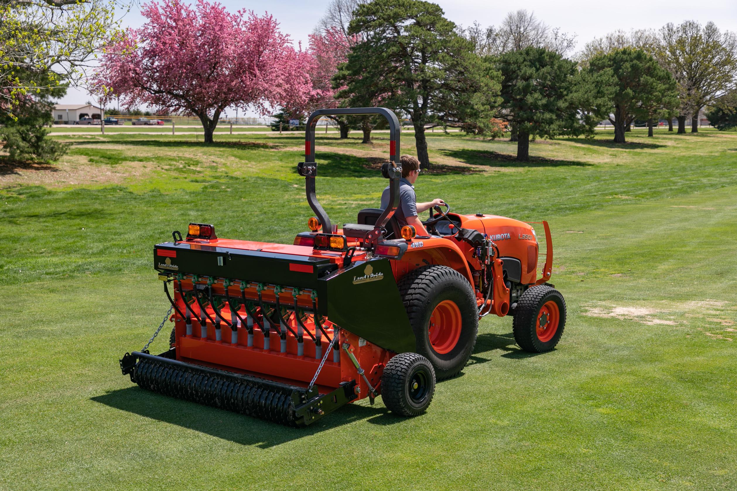 OS15 SERIES OVERSEEDERS - Carter Turf & Tractor